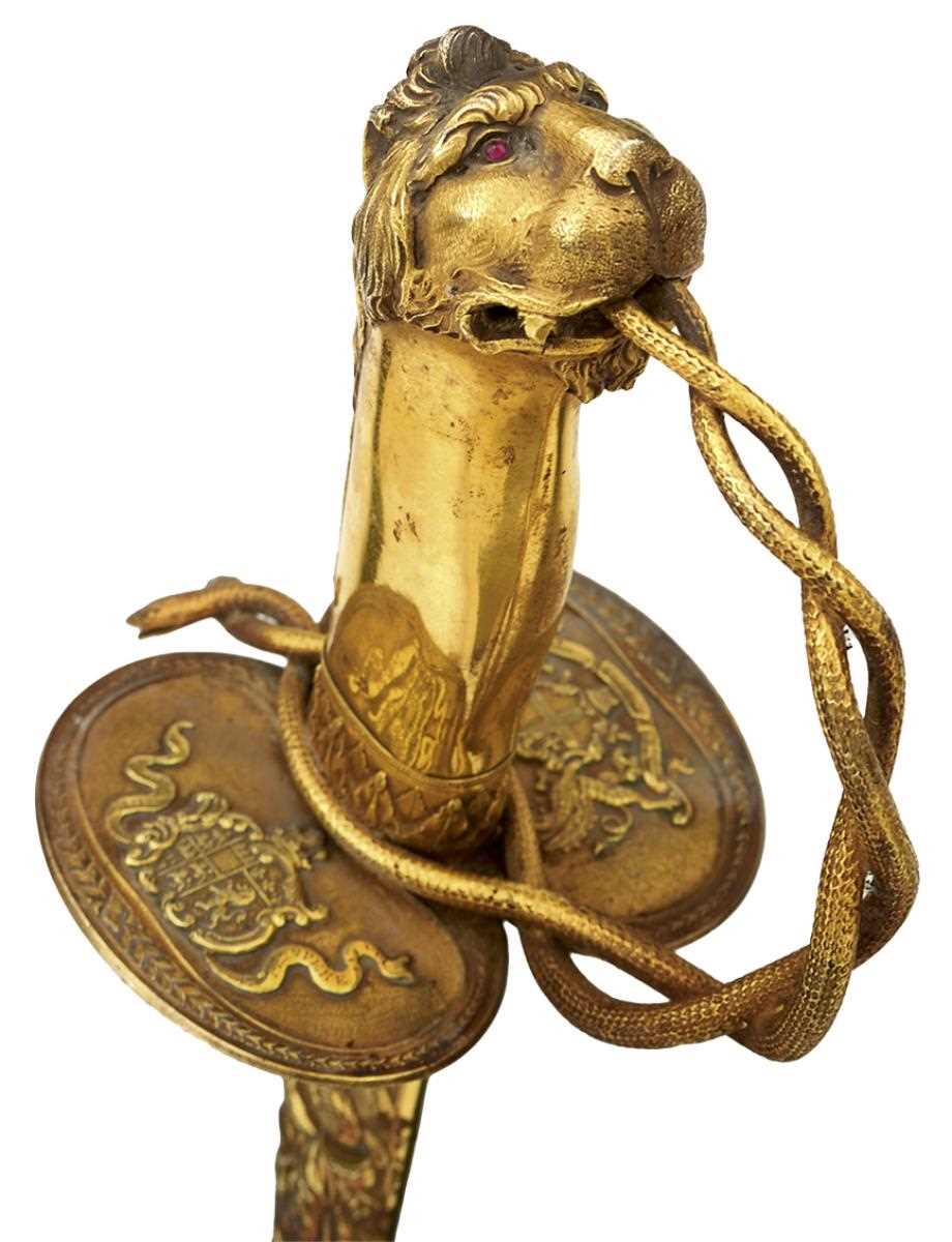 Lot 687 - A SILVER GILT MOUNTED GEORGIAN PRESENTATION