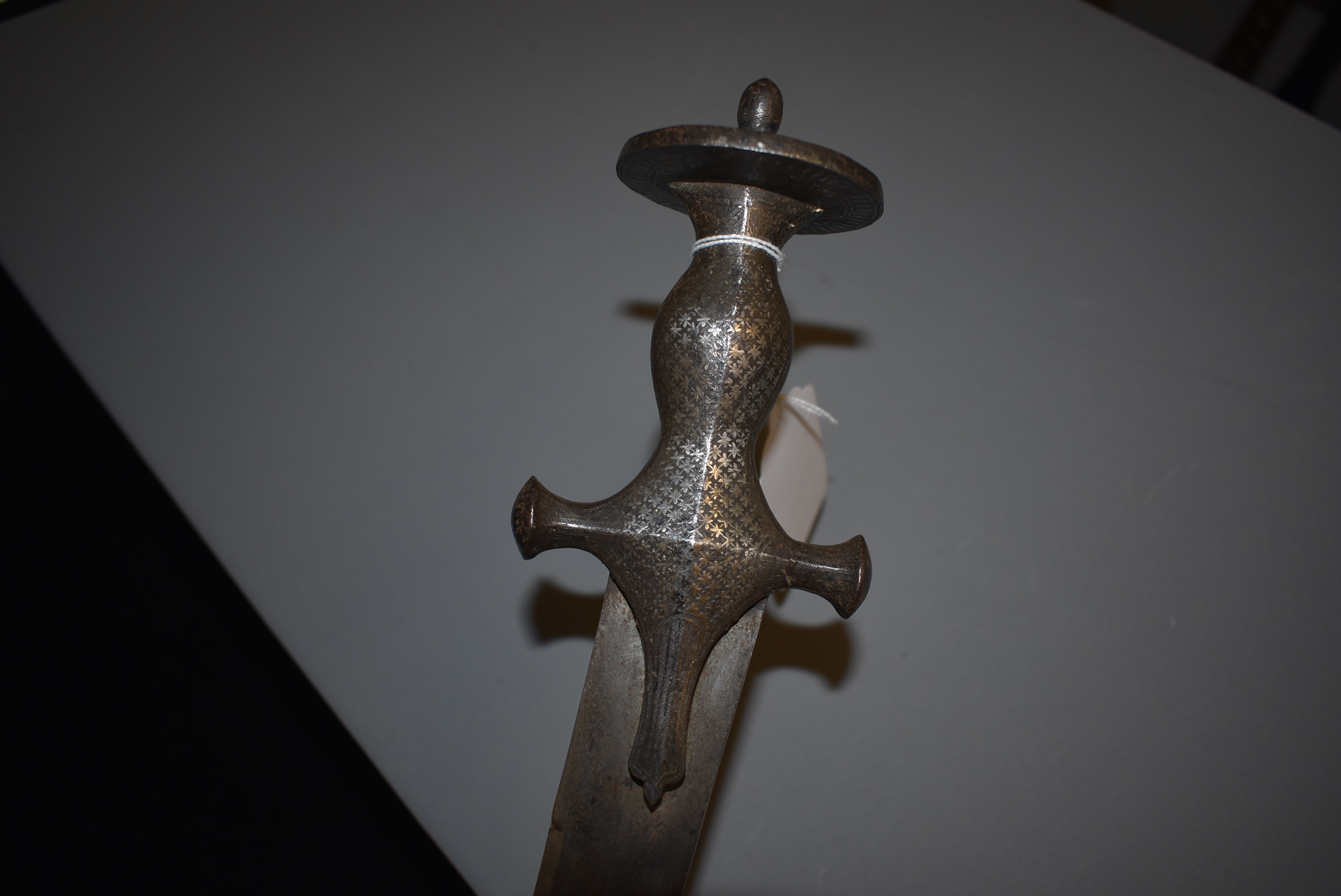 Lot 241 - A 19TH CENTURY INDIAN SOSUN PATTAH OR SWORD,