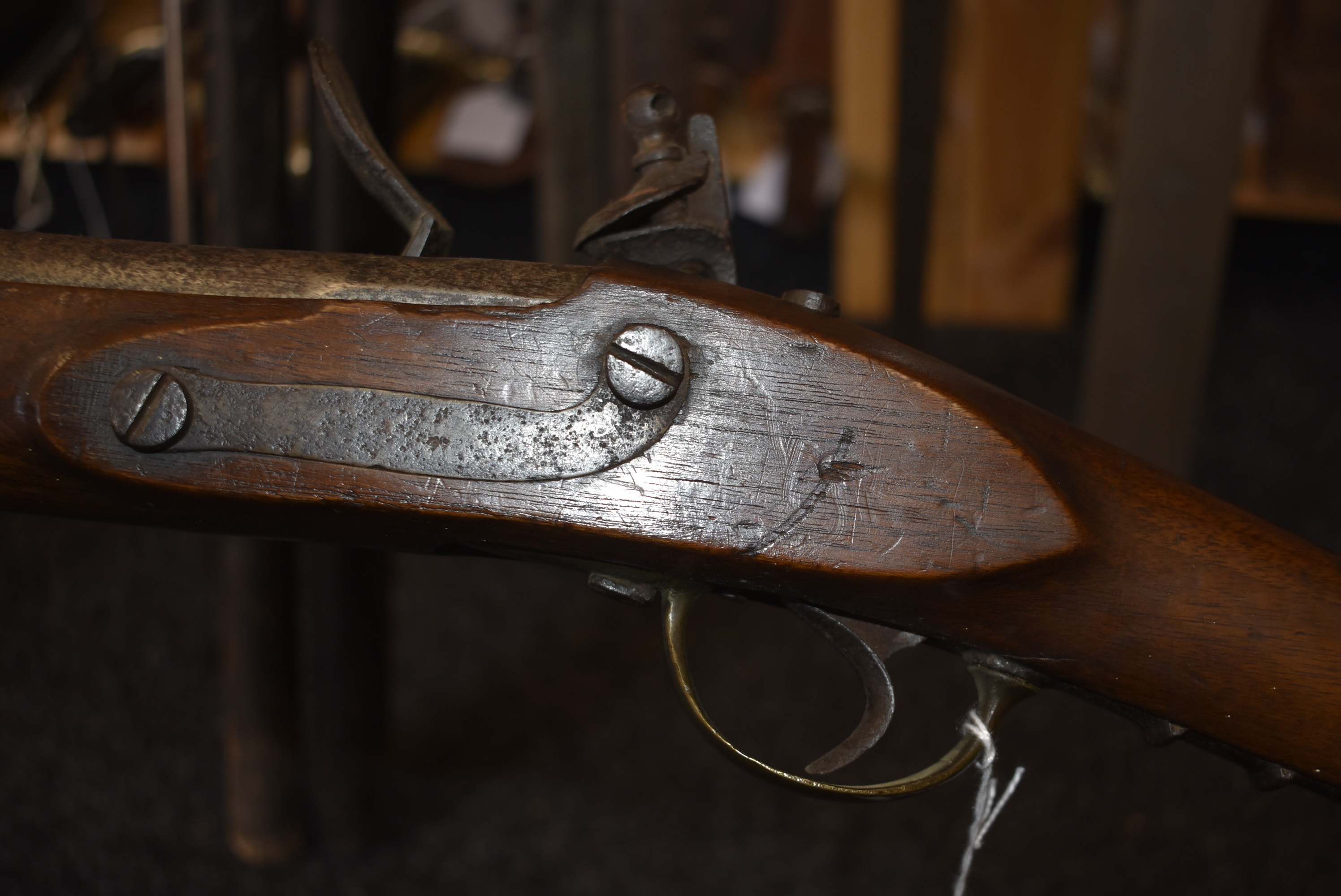 Lot 77 - A .700 CALIBRE FRENCH FLINTLOCK NAVAL CARBINE,