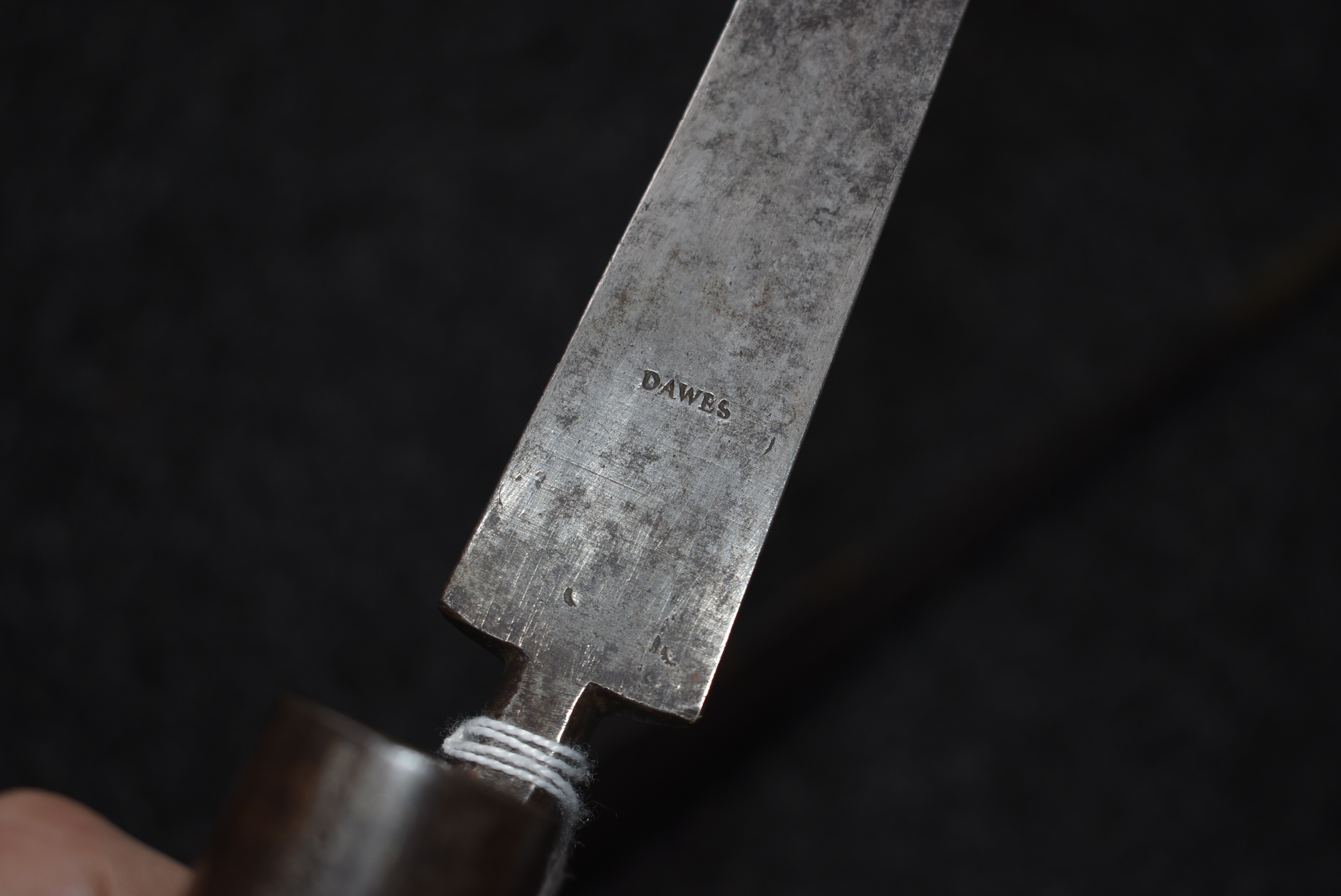 Lot 910 - A BRITISH SHORT LONG LAND PATTERN BAYONET,