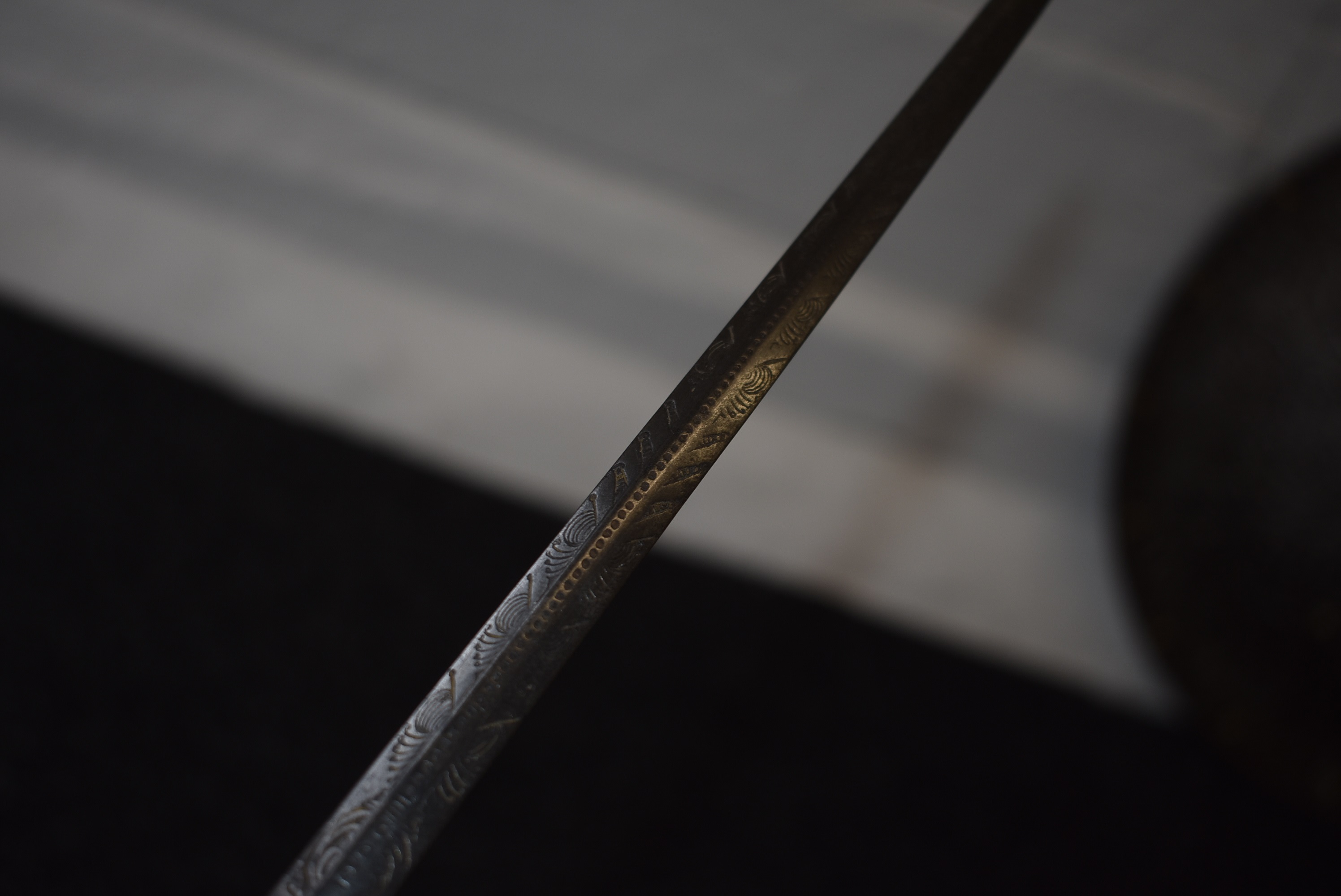 Lot 374 - AN 18TH CENTURY GERMAN BAROQUE HILTED SMALL