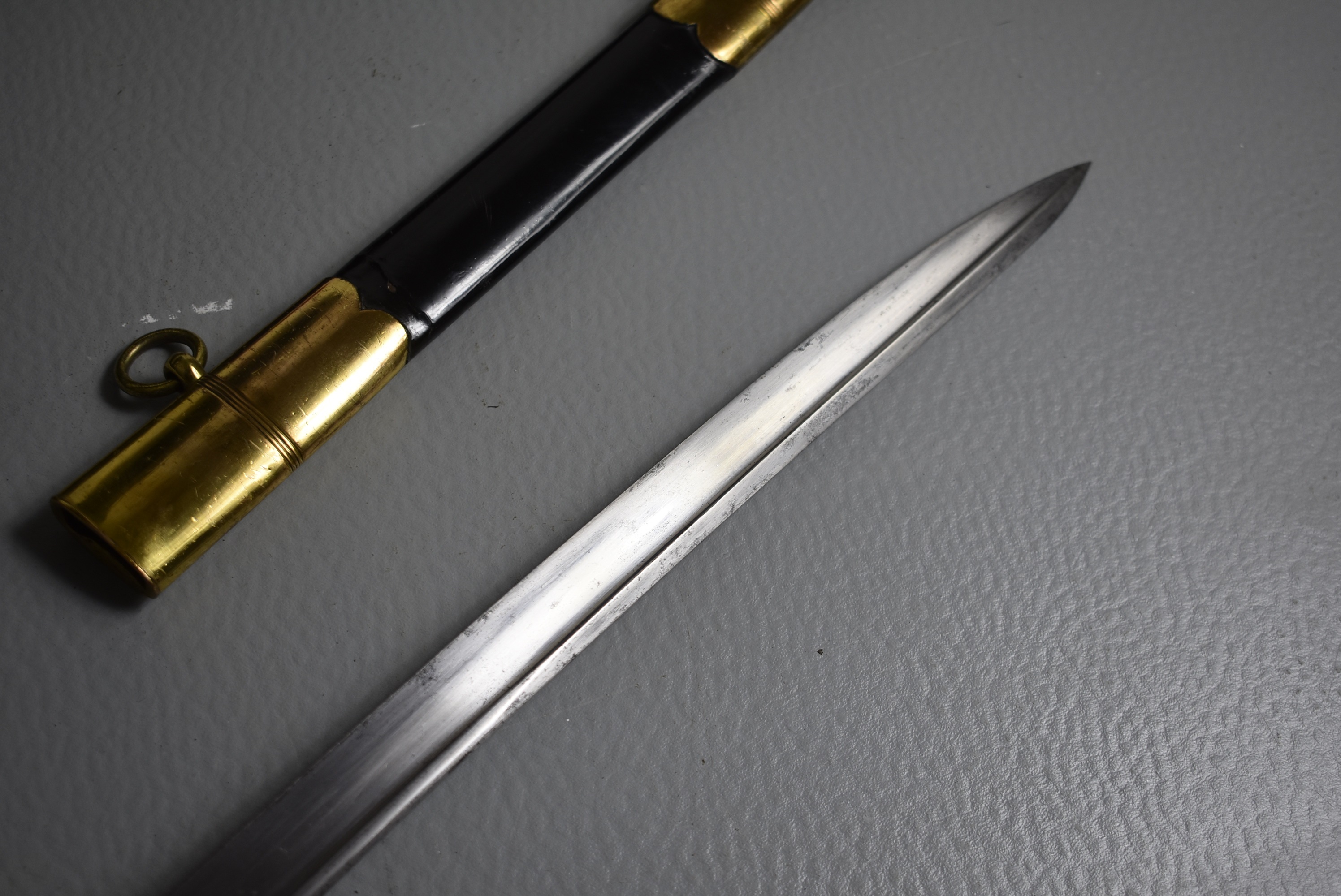 Lot 218 - A RARE VICTORIAN CUSTOMS OFFICER'S SWORD,