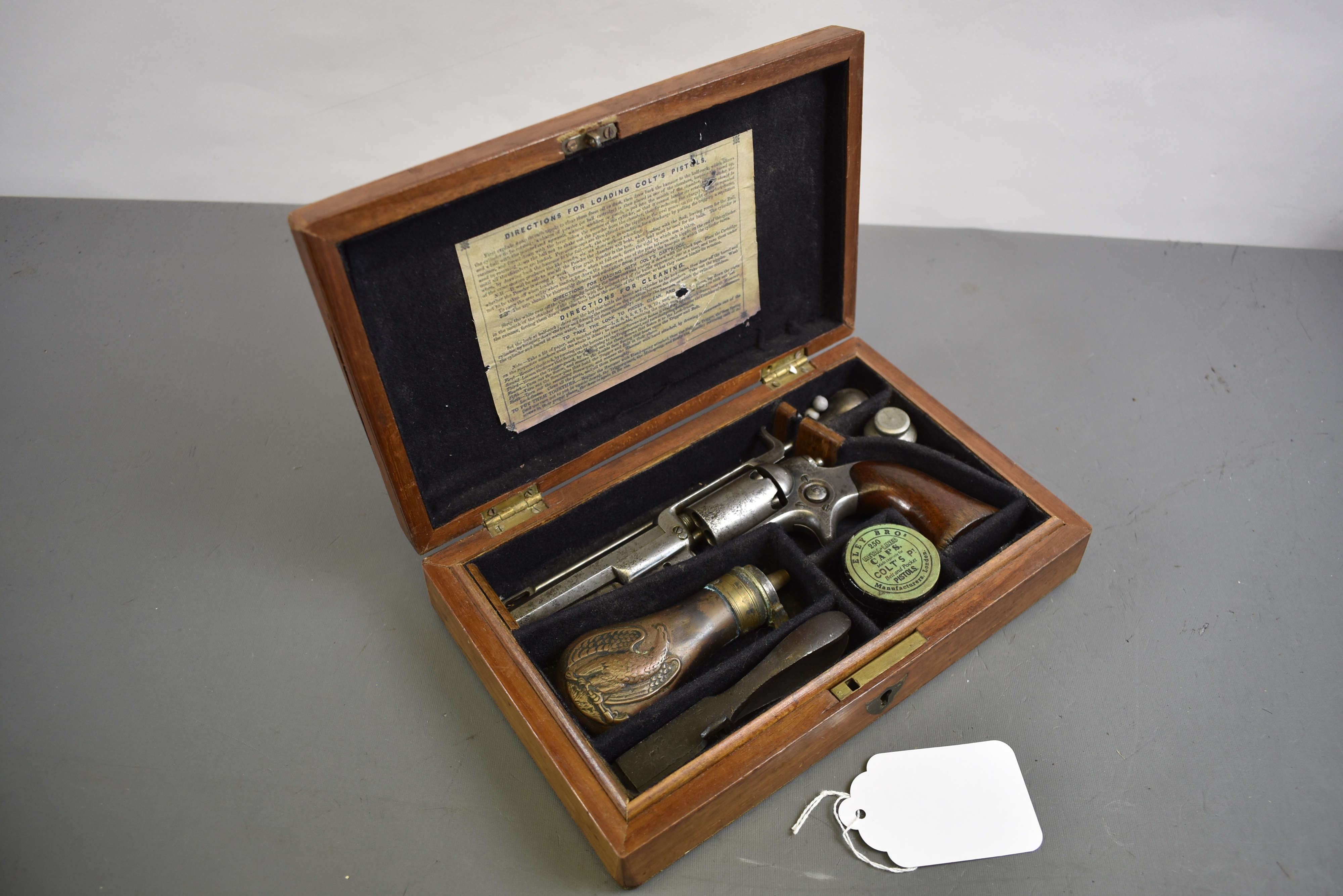 Lot 294 - A LATER CASED FIVE SHOT PERCUSSION COLT ROOT