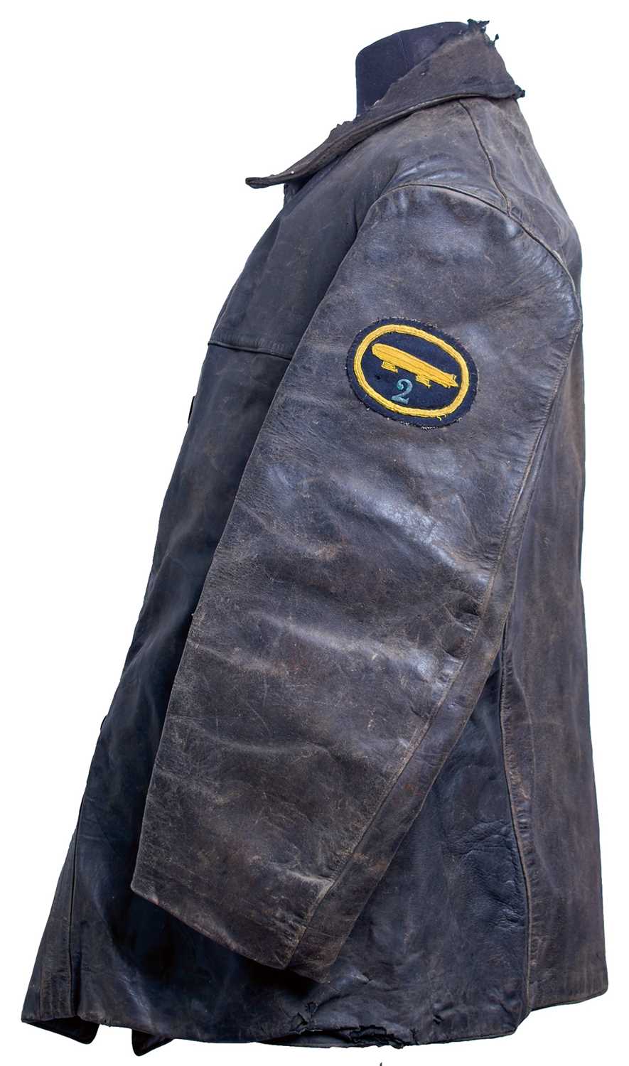 Lot 754 - AN IMPERIAL GERMAN PERIOD ZEPPELIN CREW COAT,