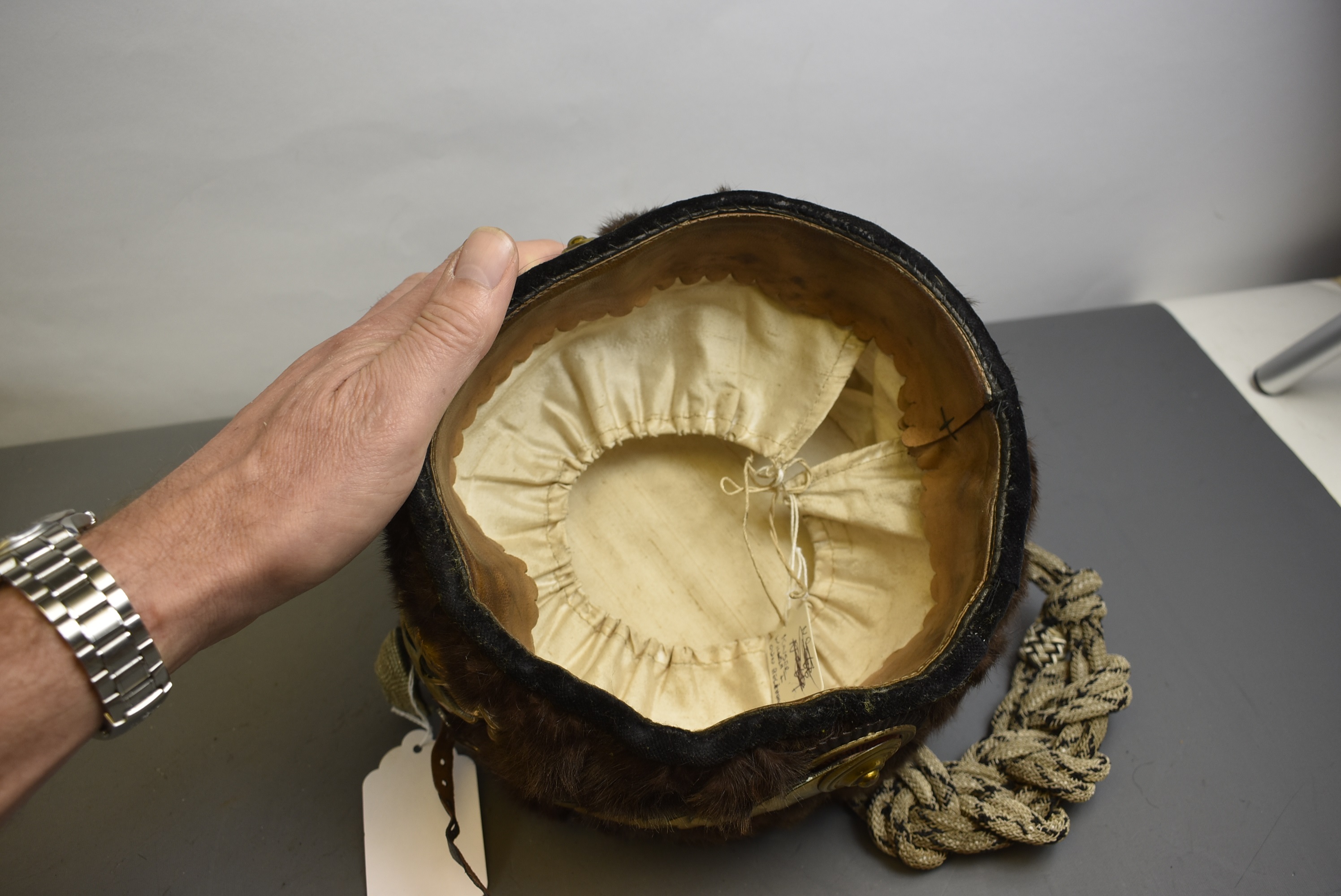 Lot 766 - AN IMPERIAL GERMAN 1ST LEIB HUSSARS BUSBY,