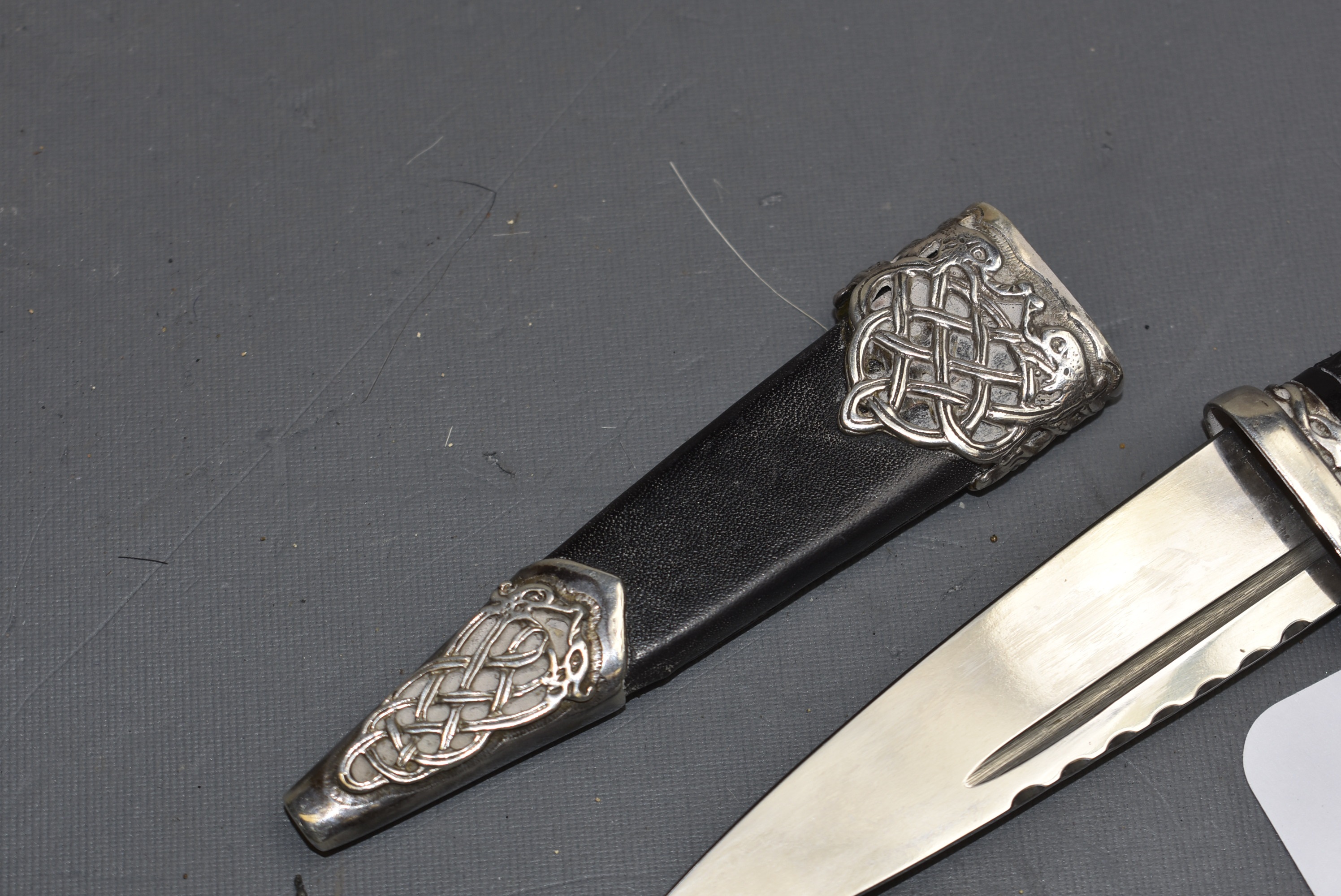 lot-355-a-silver-mounted-scottish-sgian-dubh