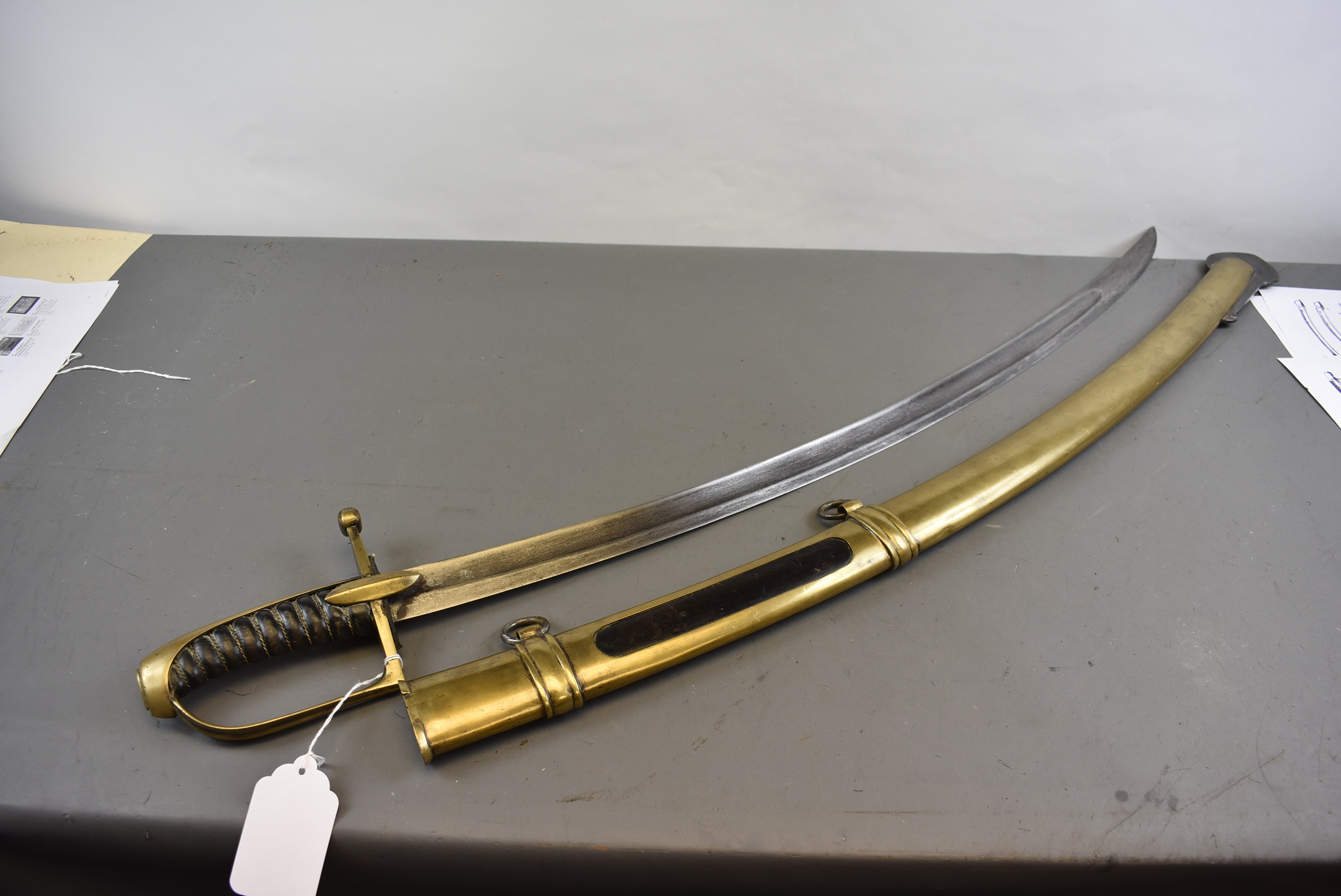 Lot 134 - A GOOD COPY OF A FRENCH MODEL 1801 LIGHT