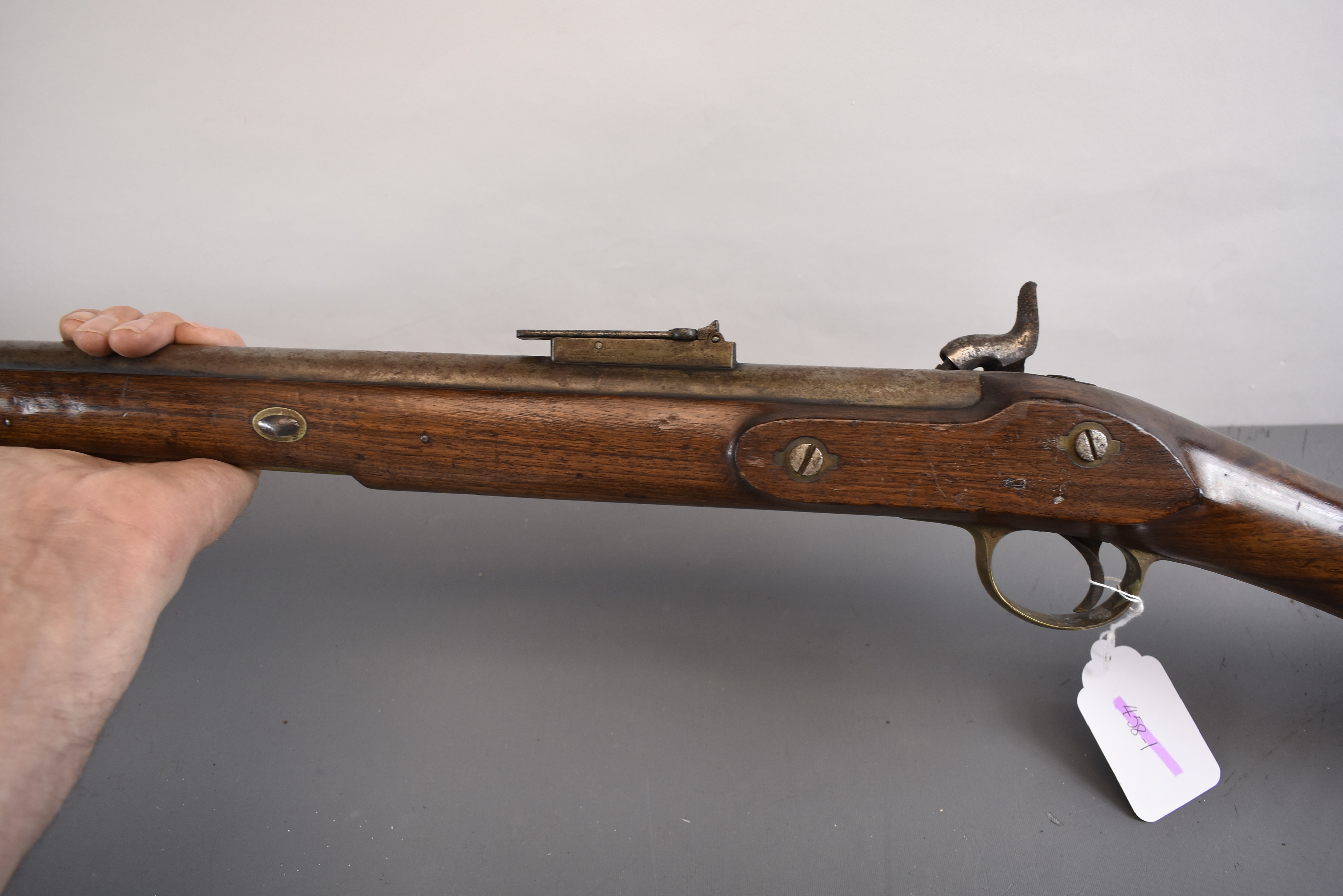 Lot 176 - A .701 CALIBRE PATTERN 1851 VOLUNTEER