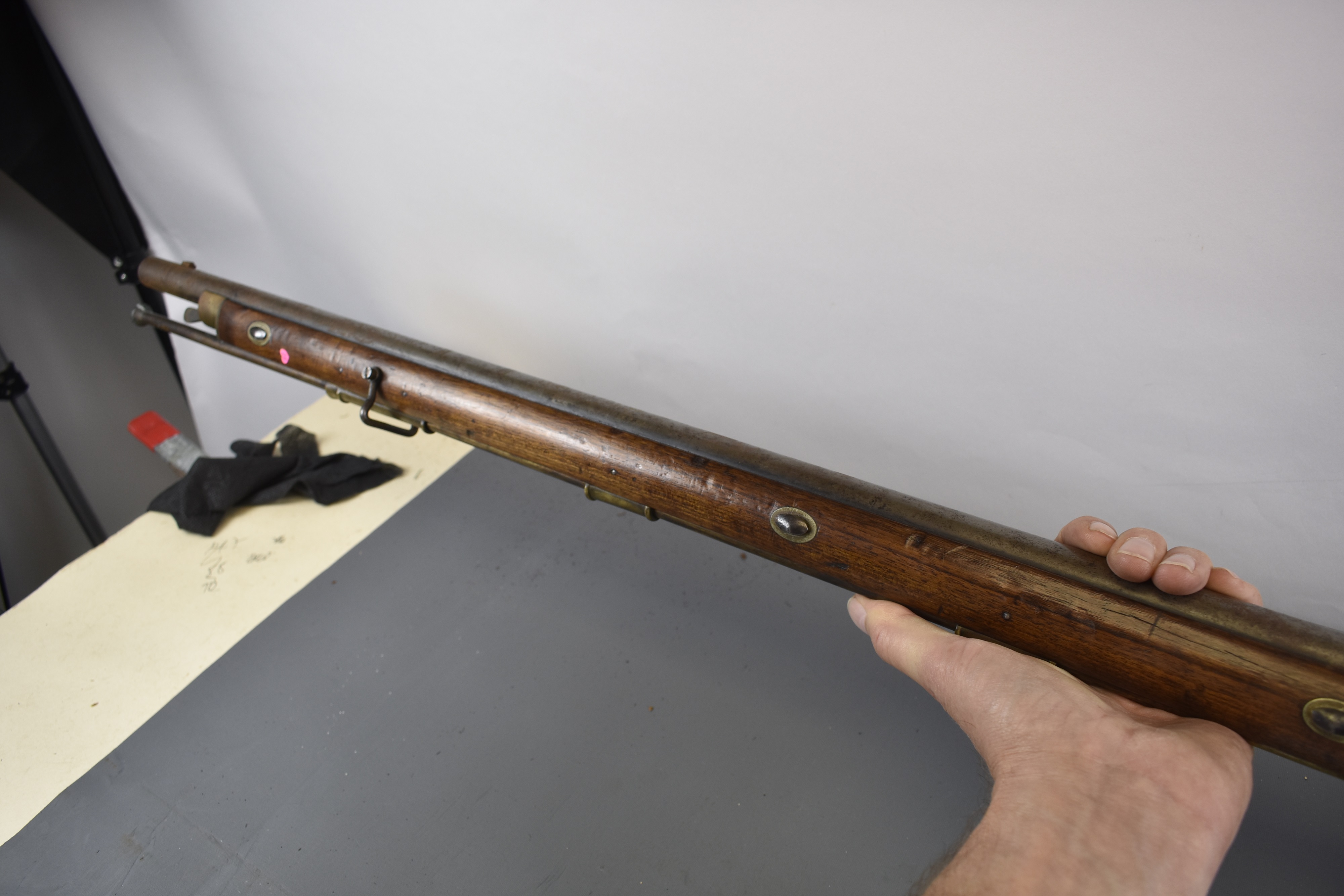 Lot 176 - A .701 CALIBRE PATTERN 1851 VOLUNTEER