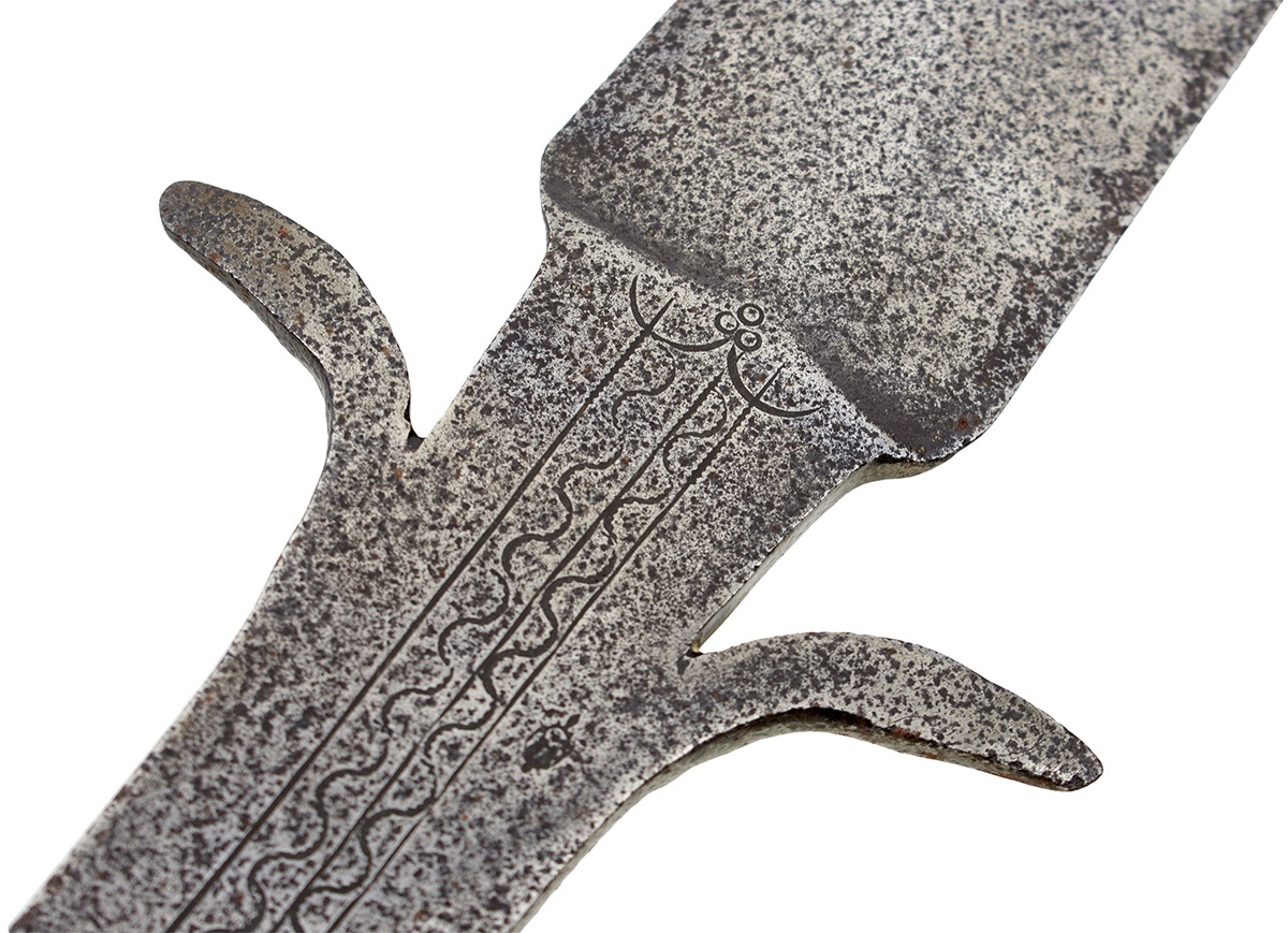 Lot 903 - A LATE 16TH CENTURY GERMAN TWO HANDED OR