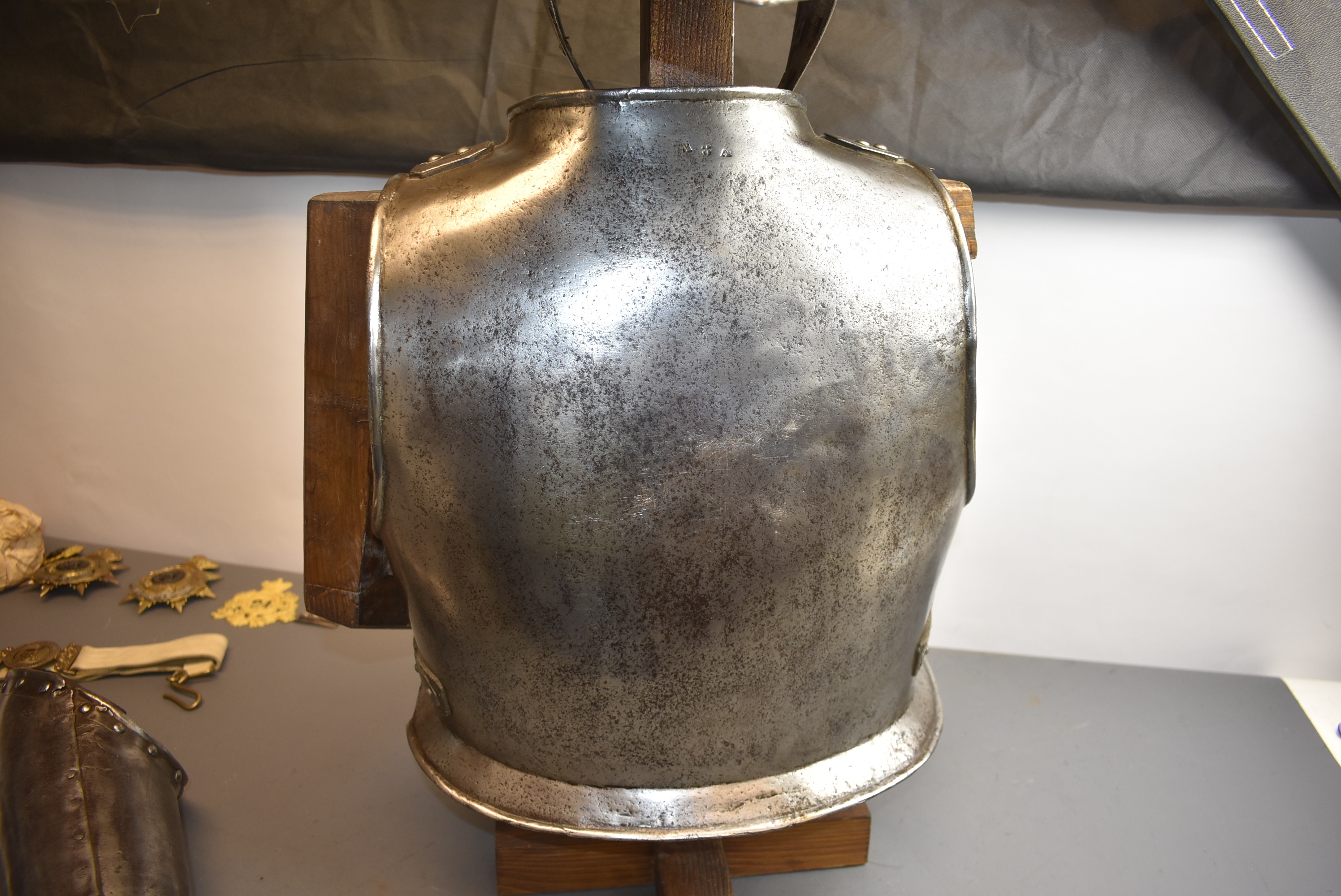 Lot 428 - AN MID 17TH CENTURY ENGLISH CIVIL WAR PERIOD